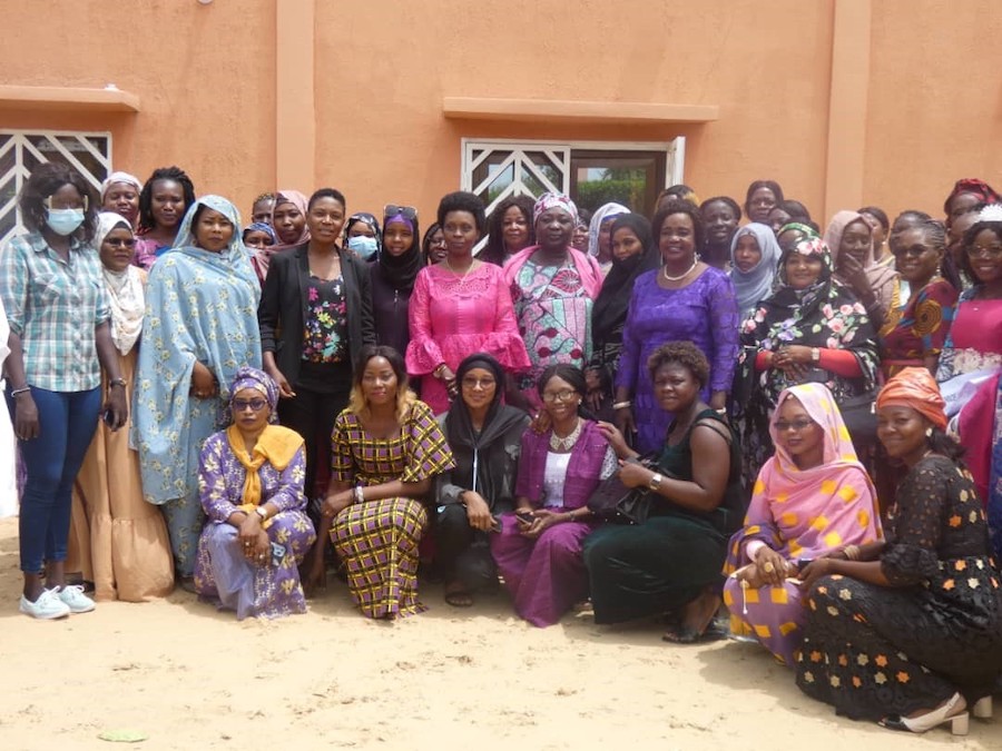 Tchad: 55 filles et femmes formées en leadership | Réseau International ...